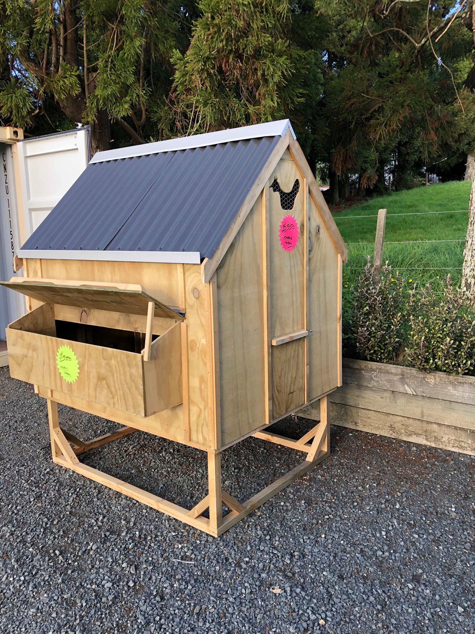 Henny Penny – Hen House – The Chookyard